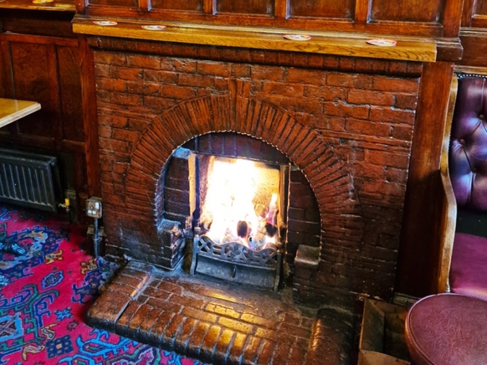 Old Moseley Arms – Pub & Indian Eatery